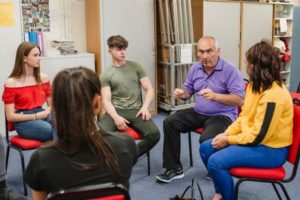 What are AA Discussion Meetings? - Find Recovery